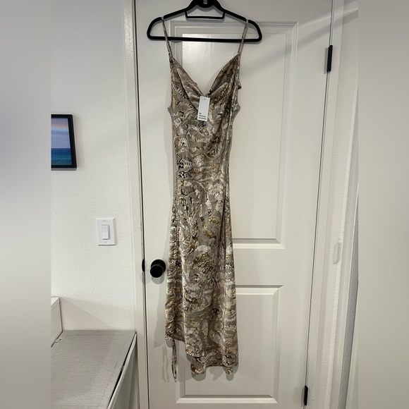 Mabel Clothing | Dresses | Mabel Clothing Adjustable Side Slit Midi ...